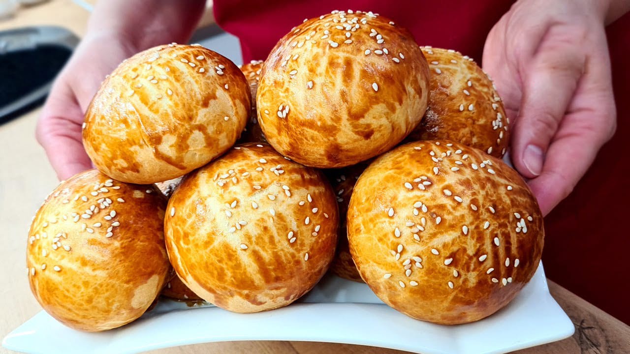 Pogăcele de casă - Rețetă simplă și ușoară - Rețetă de colecție, din ...